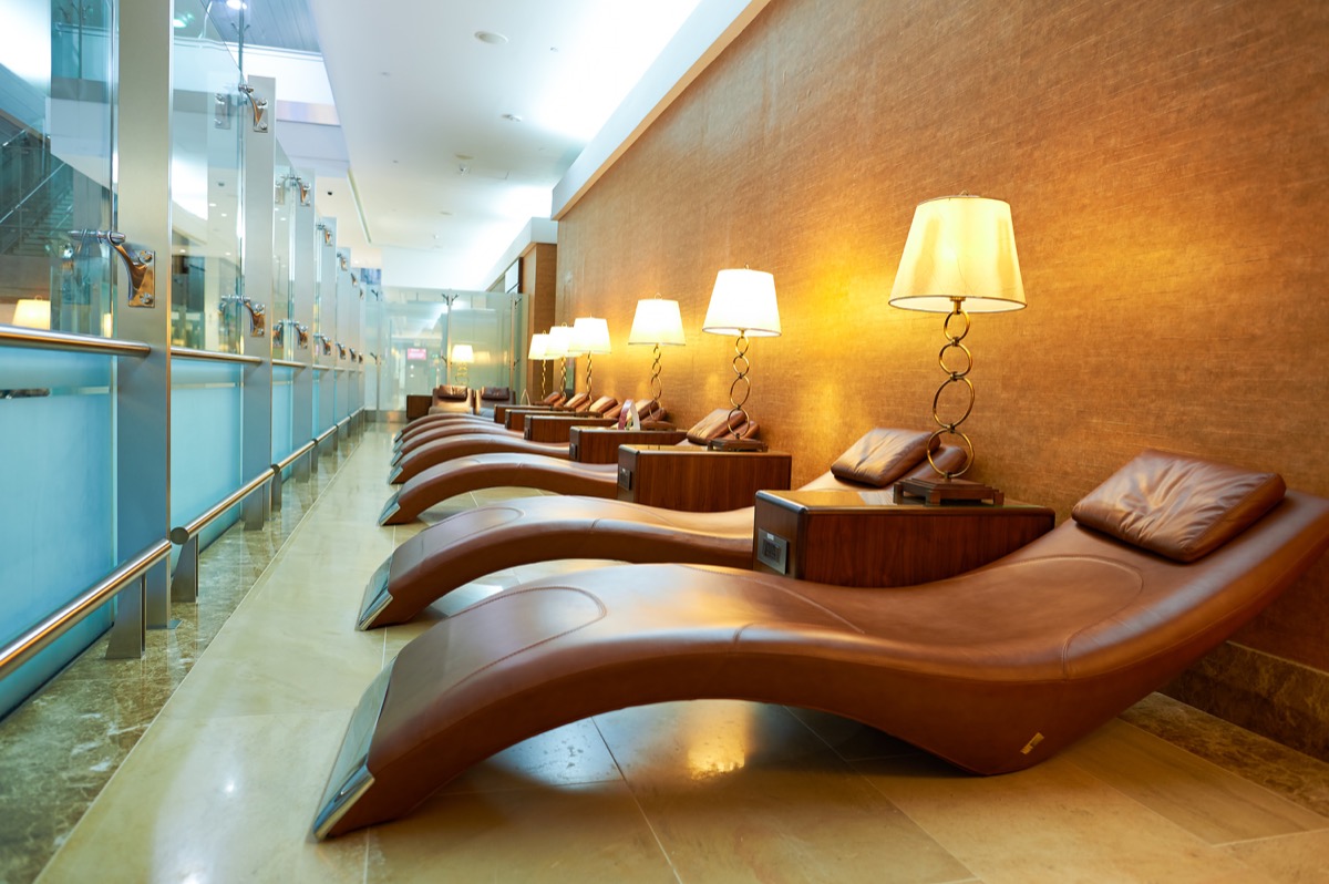 The 15 Sumptuous Airport Lounges You Wish Were Your Final Destination ...