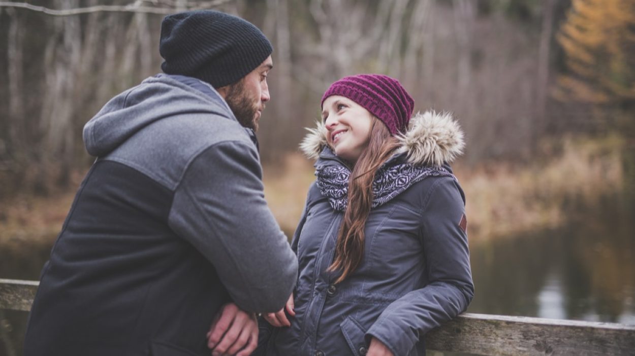Making Eye Contact Is the Key to a Healthy Marriage, Experts Say — Best ...