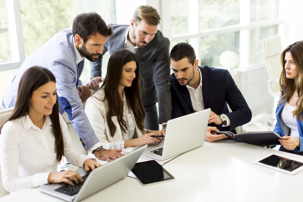 20 Managerial Tactics To Make Your Team as Thick as Thieves — Best Life