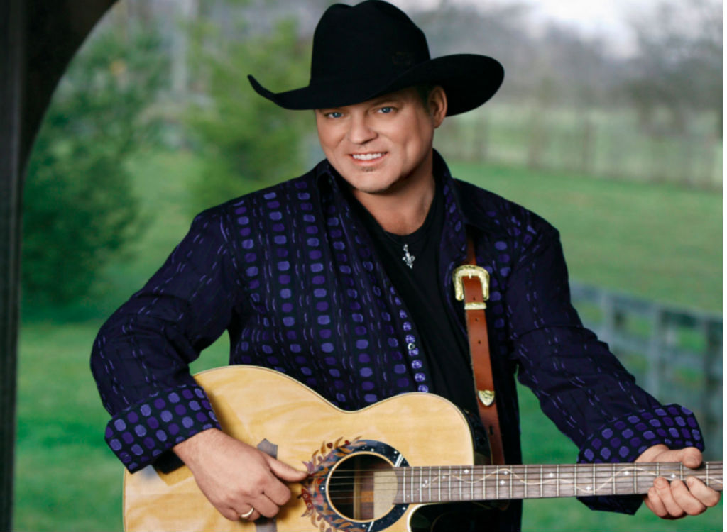 30 Funniest Lines From Country Songs