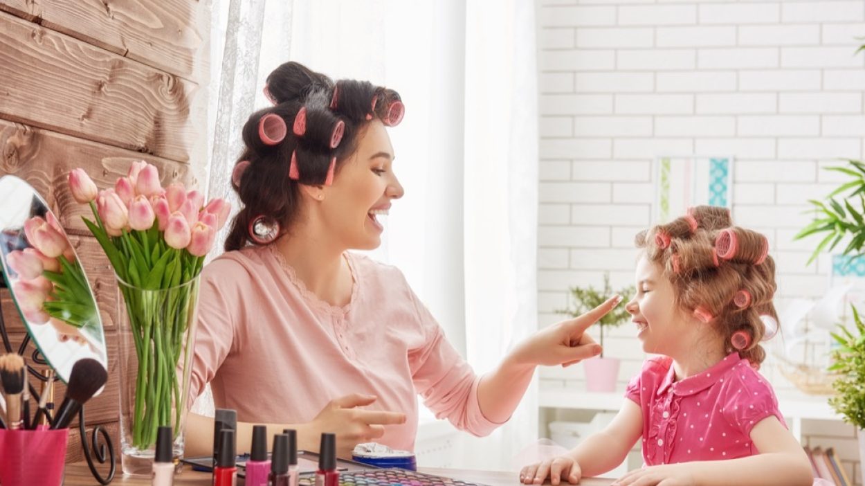 27 Surprising Things You Never Realized You Inherited from Your Parents ...