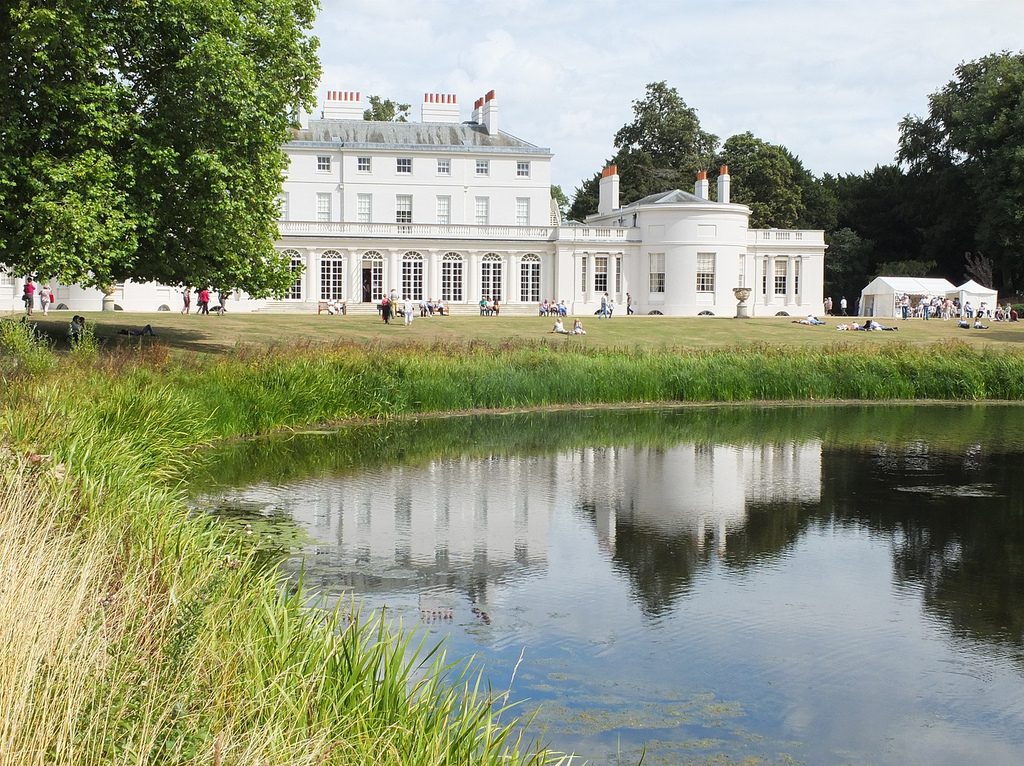 10 Fascinating Facts About Frogmore House — Best Life