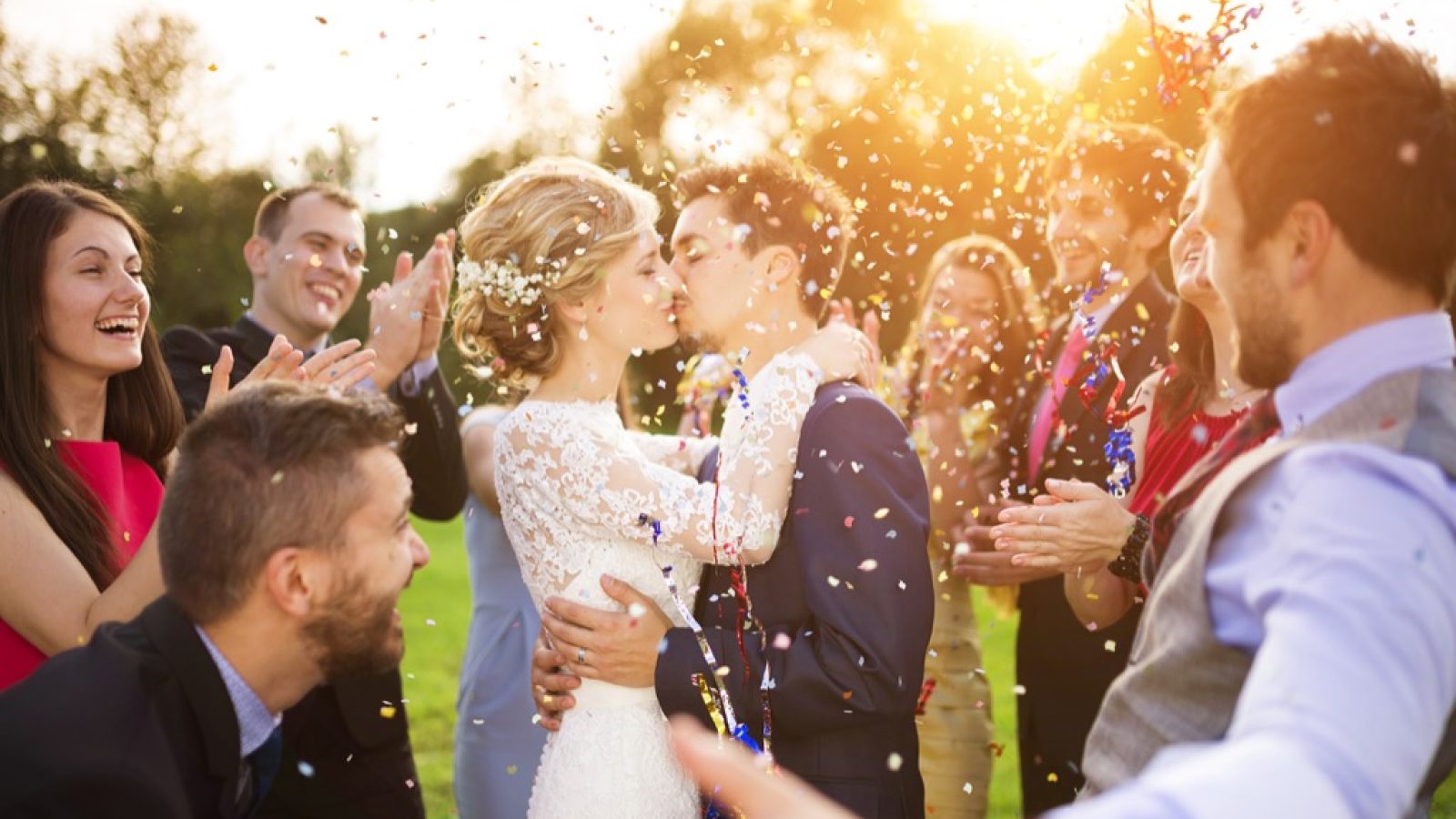 This Is How Long Today's Average Couple Dates Before Getting Married ...