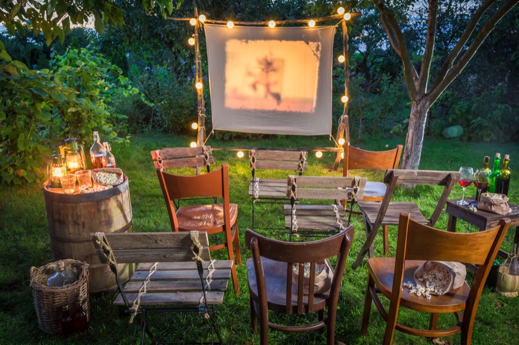 20 Creative Ways to Turn Your Backyard into an Amazing Party Space ...