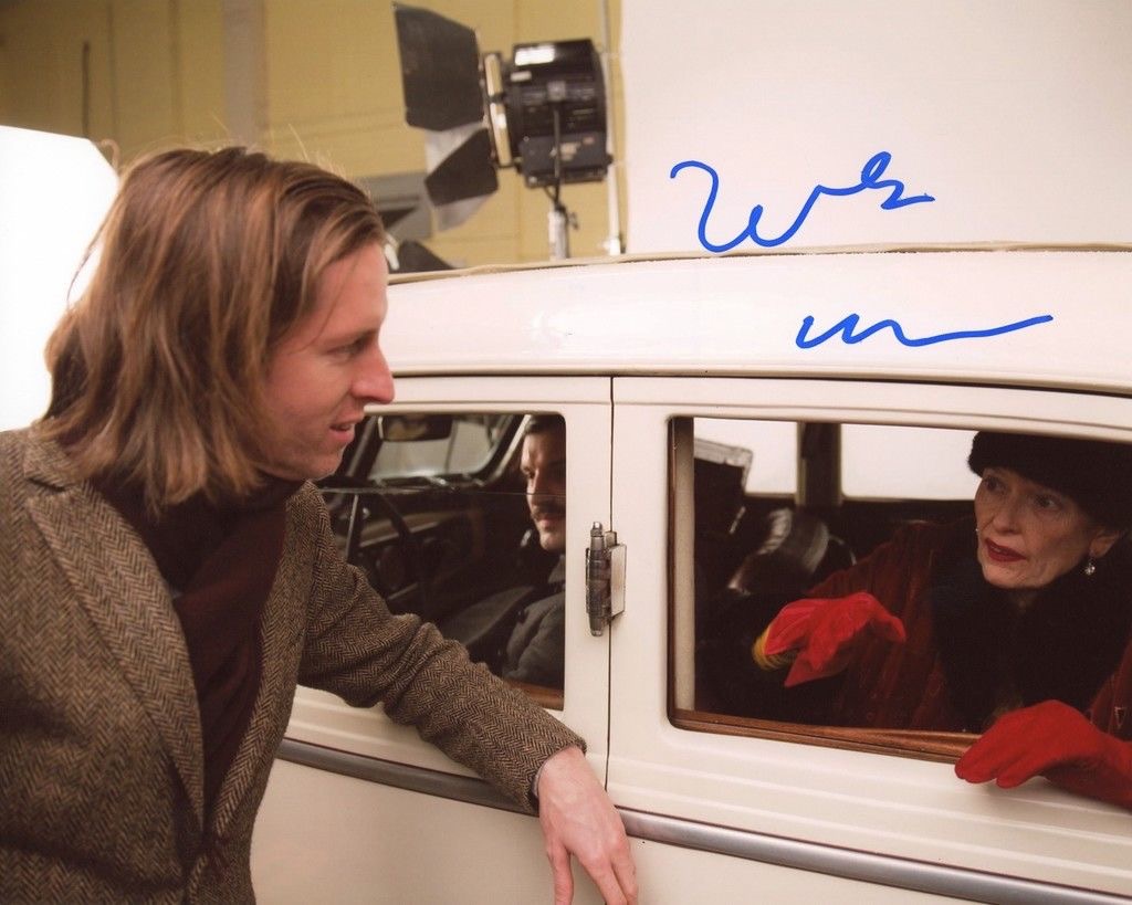 30 Hilariously Bad Celebrity Signatures — Best Life