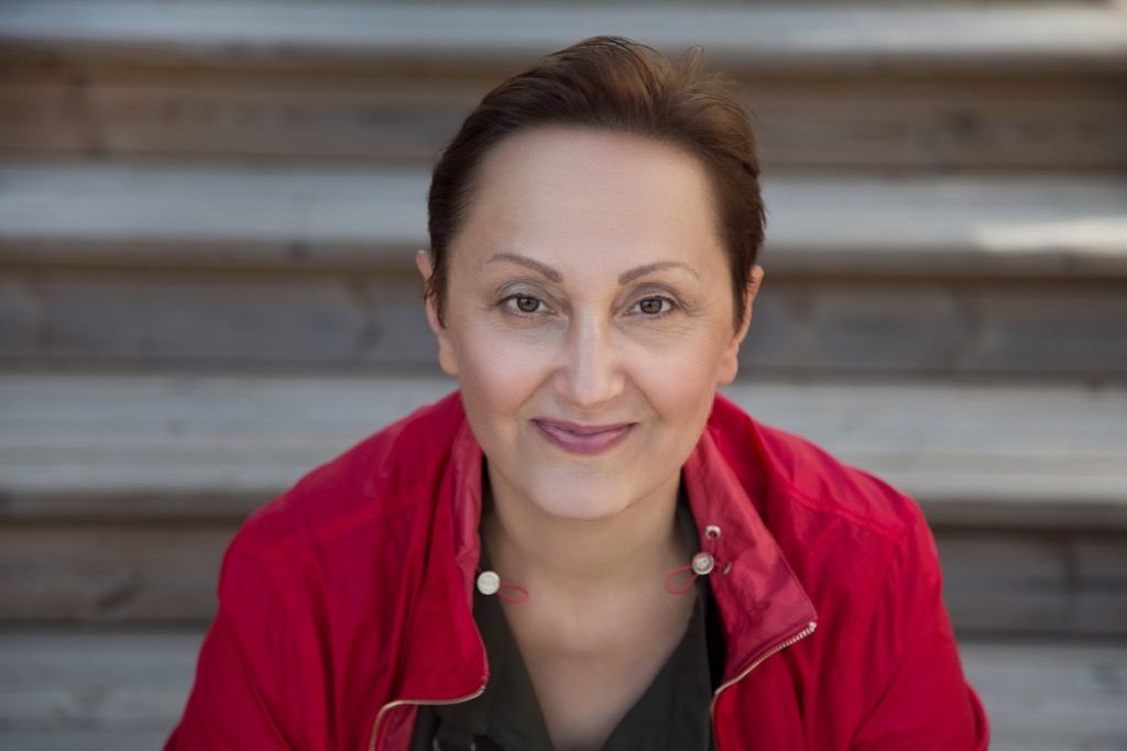 40 Common Older People Habits That Young People Just Don't Understand ...