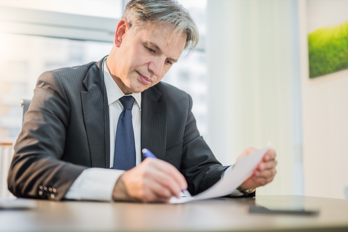 This Is What Signature Analysis Reveals About You — Best Life