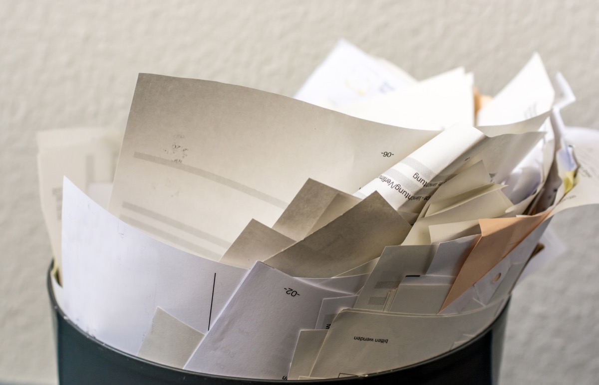 33 Expert-Backed Decluttering Tips to Keep You Organized for Life
