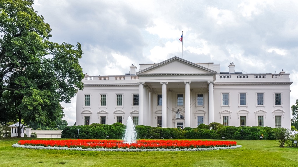 30 Amazing Facts You Never Knew About the White House