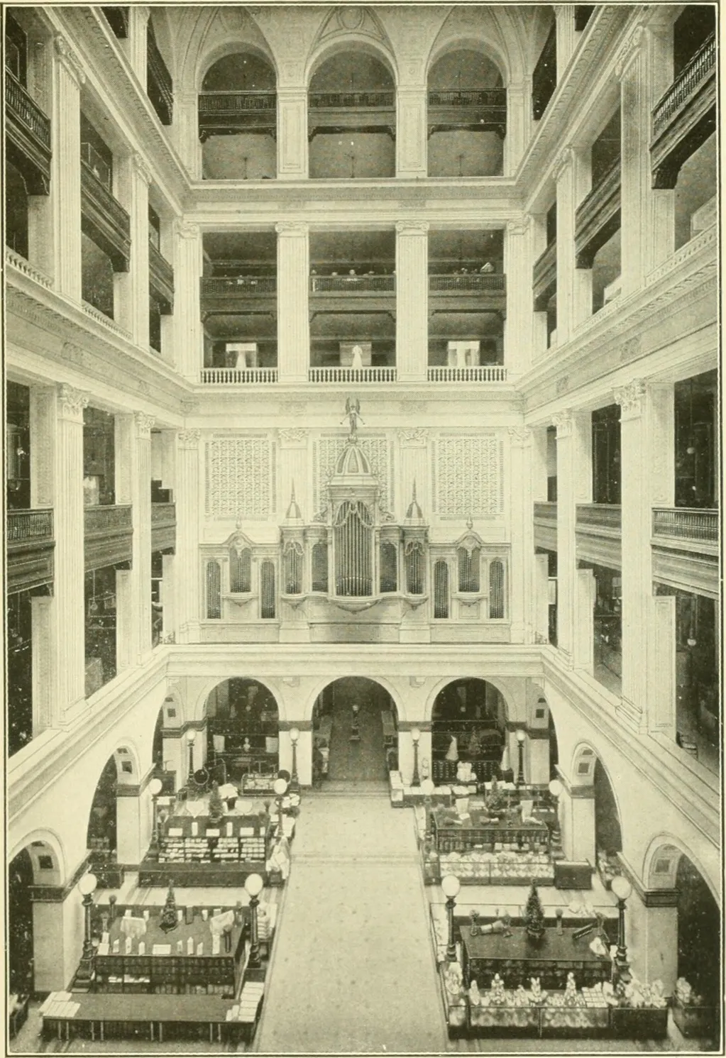 17 Once-Beloved Department Stores That Are Now Defunct — Best Life