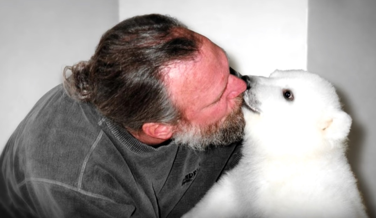 18 Adorable Photos of Bears Being Basically Like Big Puppies — Best Life