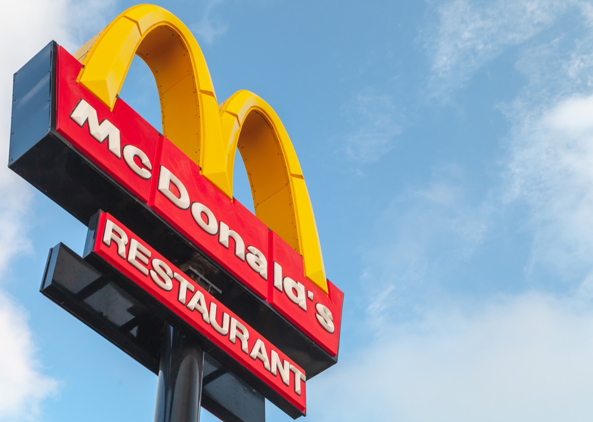33 Remarkable Things That Actually Happened in the Year 1984 — Best Life