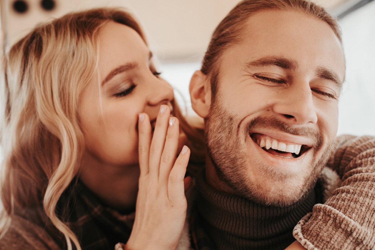 20 Romantic Phrases to Whisper for Instant Intimacy