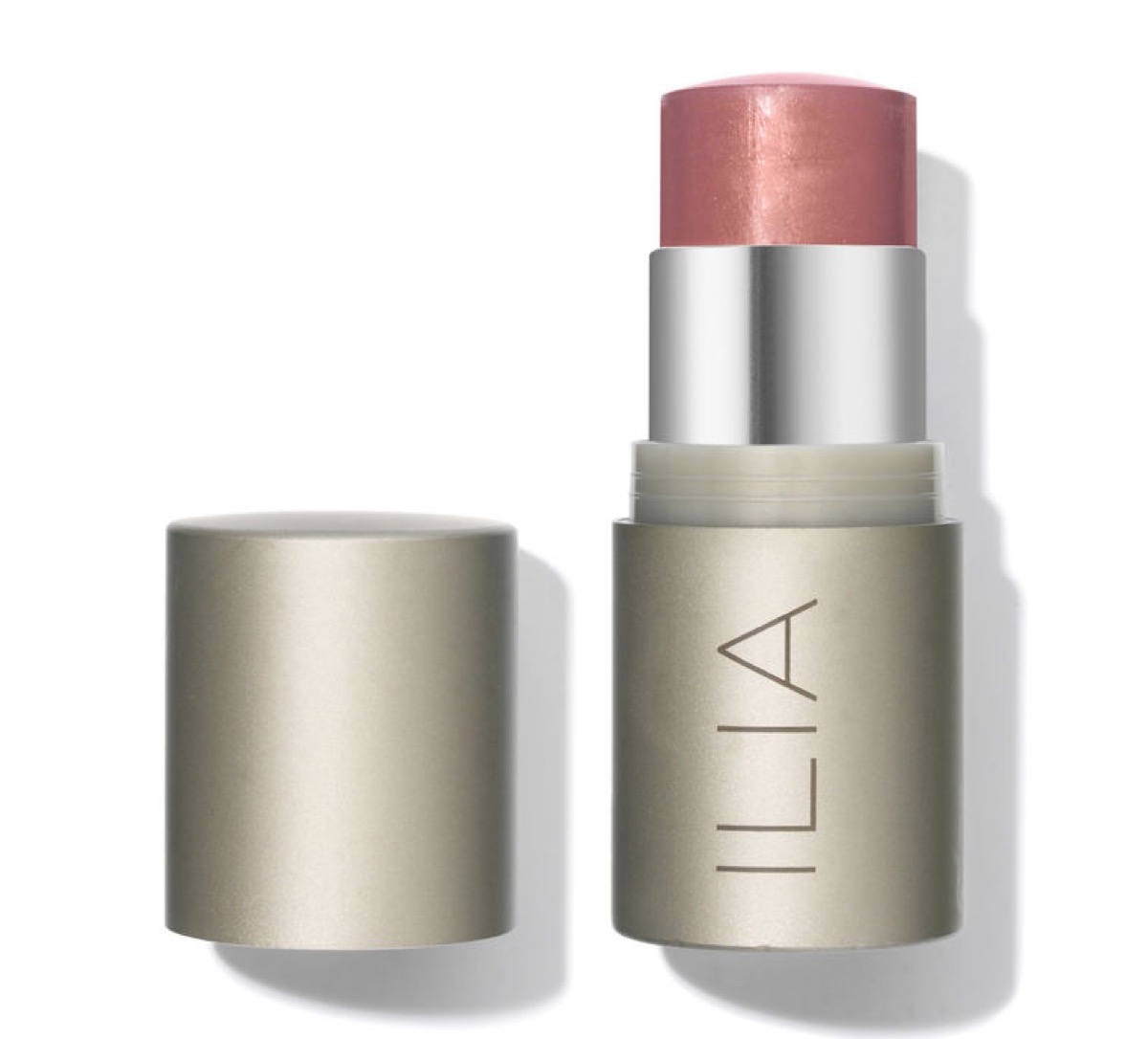 Want a Perfect Dewy Summer Makeup Look? Follow These 12 Simple Steps ...