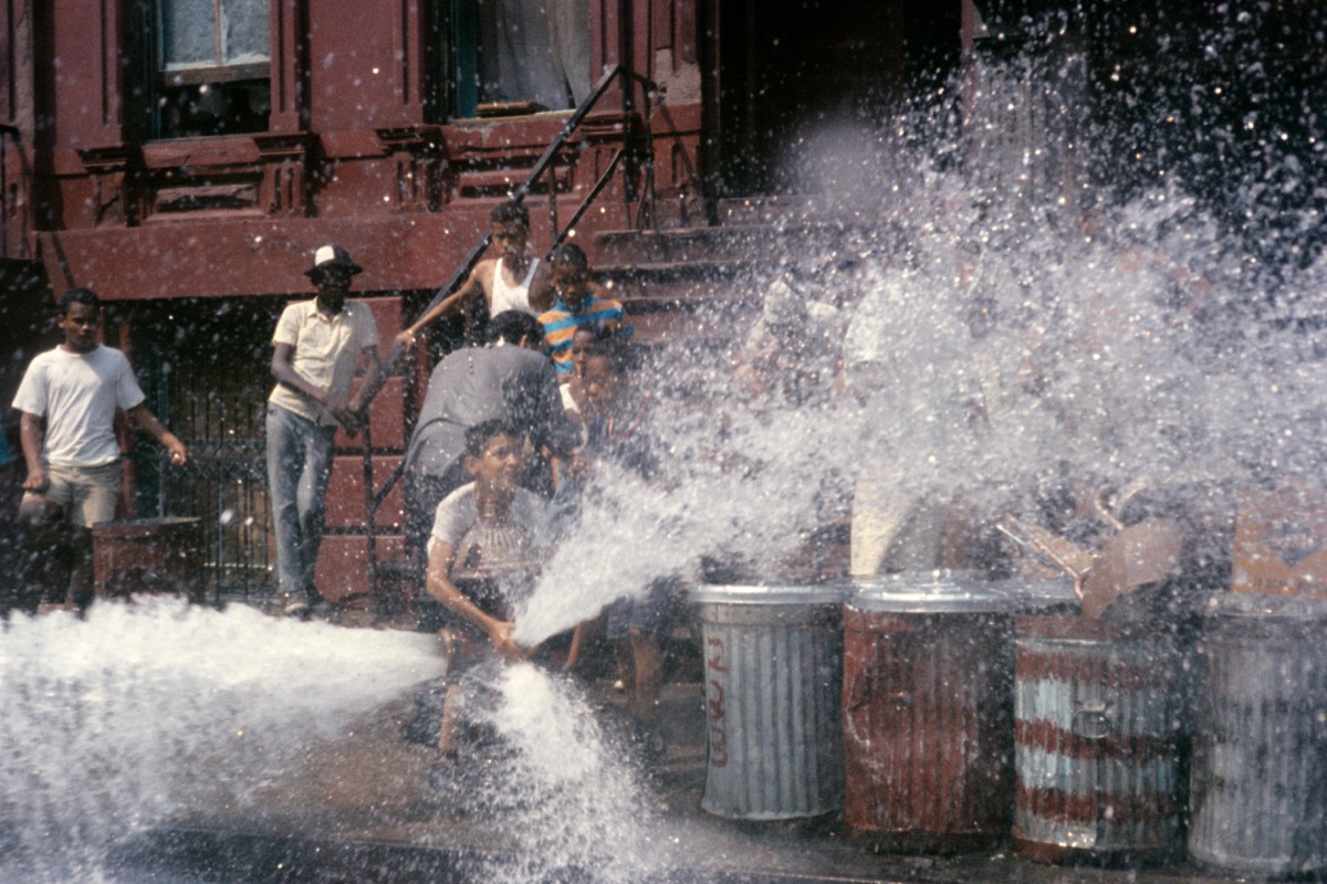 25 Things Only Parents in the 1980s Will Remember — Best Life
