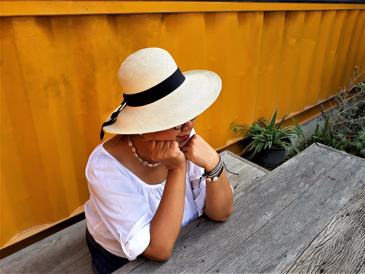 33 Old-Fashioned Etiquette Rules to Practice for Impeccable Manners