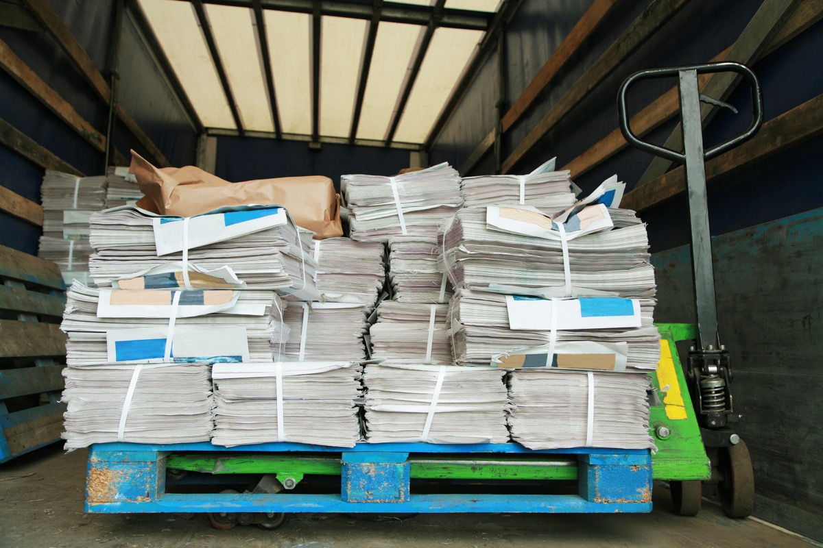 17 Things Newspaper Carriers Want You to Know — Best Life