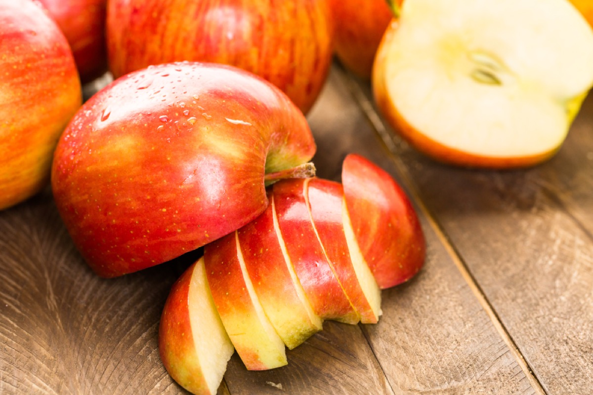Never Store Your Apples Next to This Produce, Experts Warn — Best Life