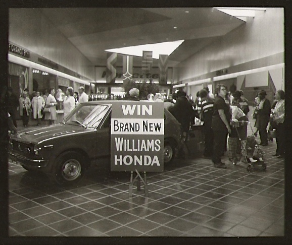 Vintage Mall Photos That Will Make You So Nostalgic — Best Life