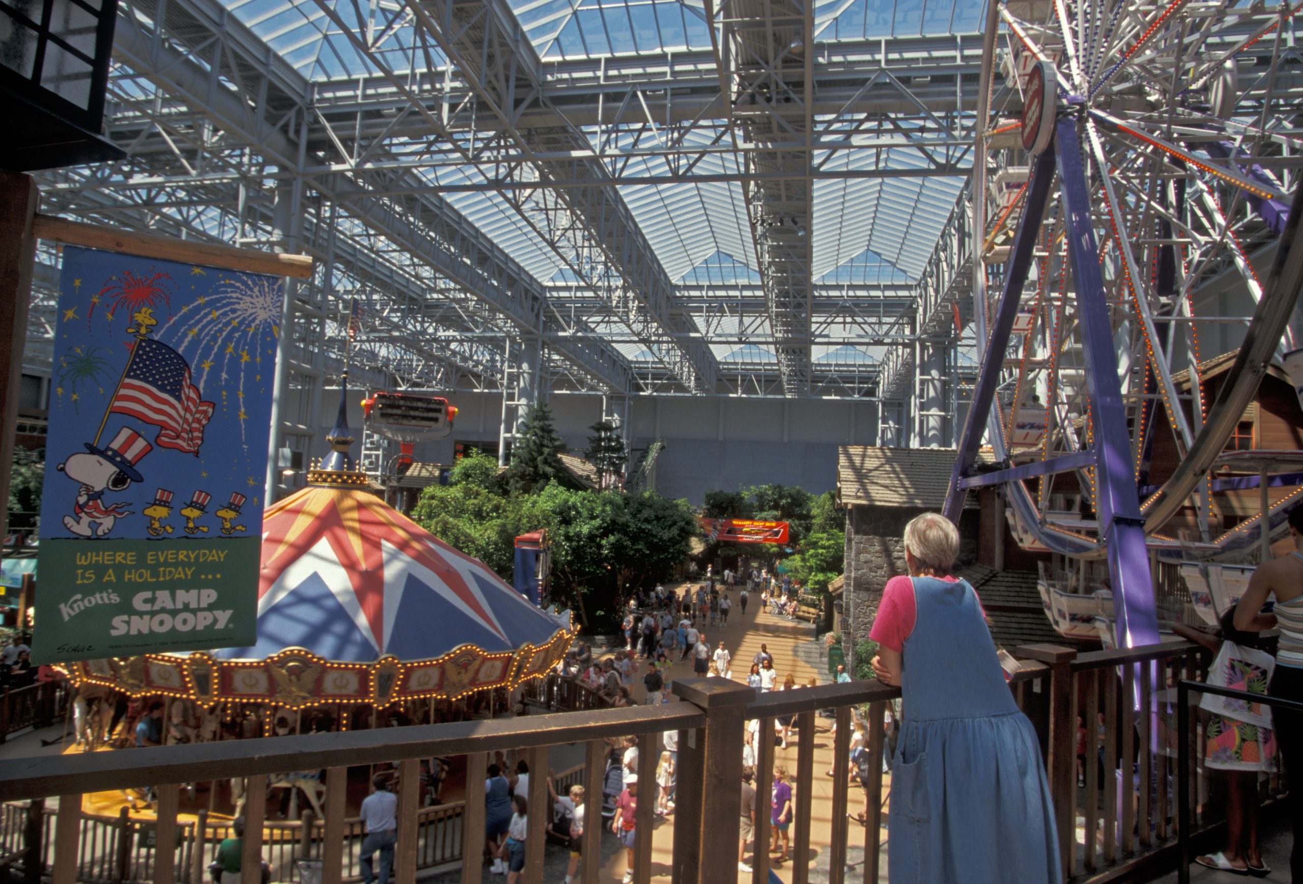 Vintage Mall Photos That Will Make You So Nostalgic — Best Life