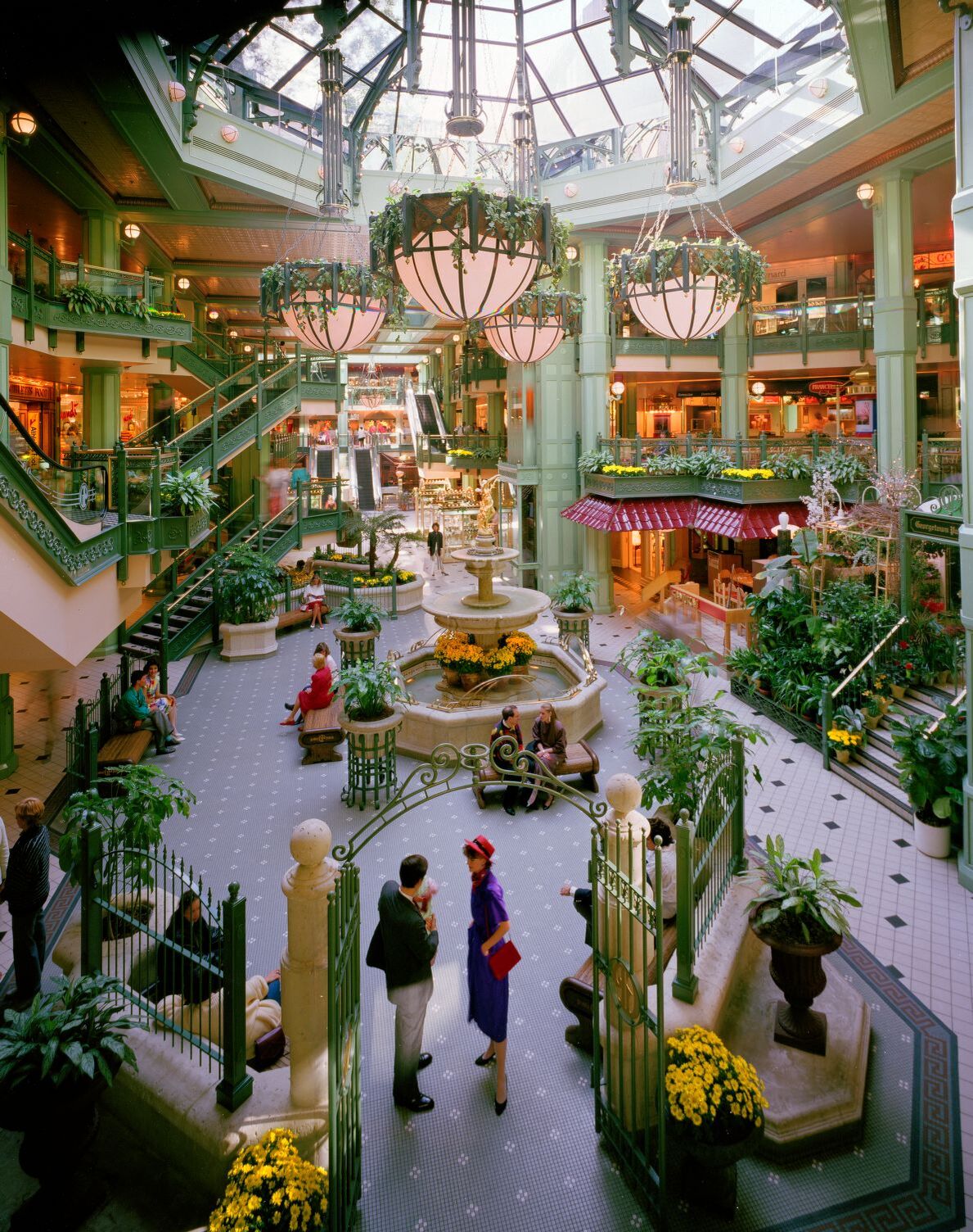 Vintage Mall Photos That Will Make You So Nostalgic — Best Life