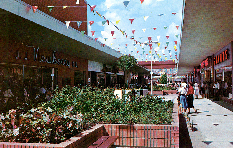 Vintage Mall Photos That Will Make You So Nostalgic — Best Life