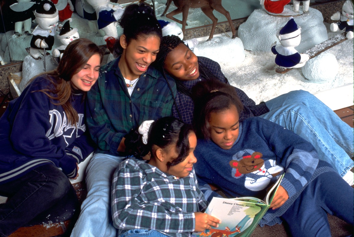 20 Ways Christmas Was Better in the '90s — Best Life