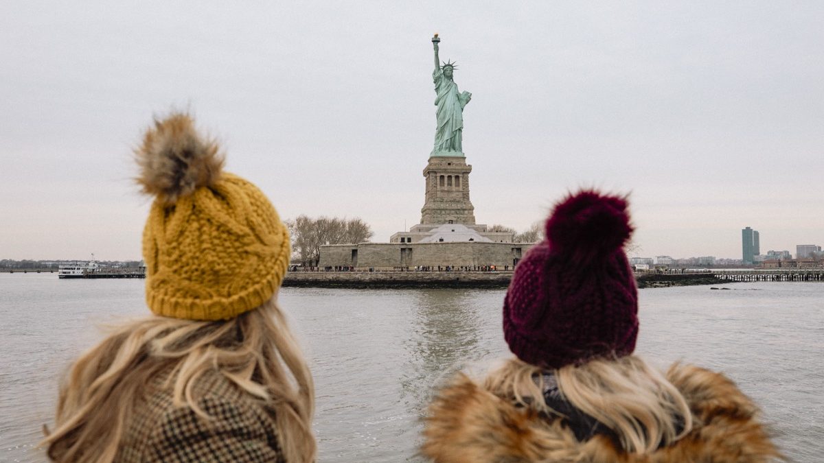 Why Is New York Called "The Big Apple"? The History of Cities' Nicknames