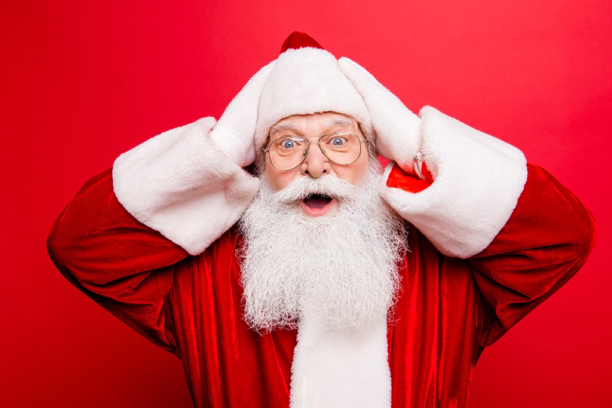 50 Funny Christmas Jokes Your Whole Family Will Enjoy in 2020