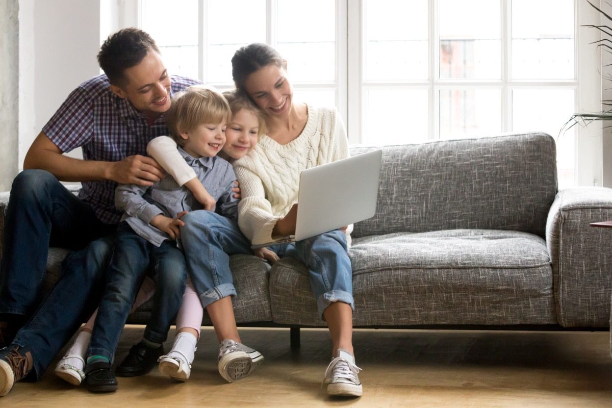 33 Fun Family Activities to Do in 2020 That'll Benefit Everyone