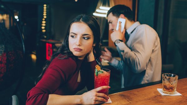 The 23 Most Common Dating Mistakes, According to Relationship Experts