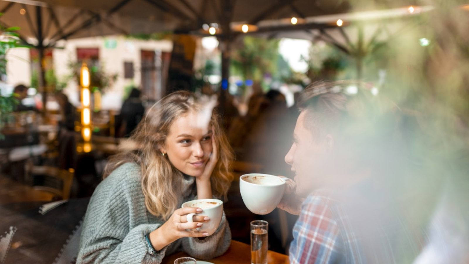 7 Sober Dating Apps to Help You Find Love Without Alcohol
