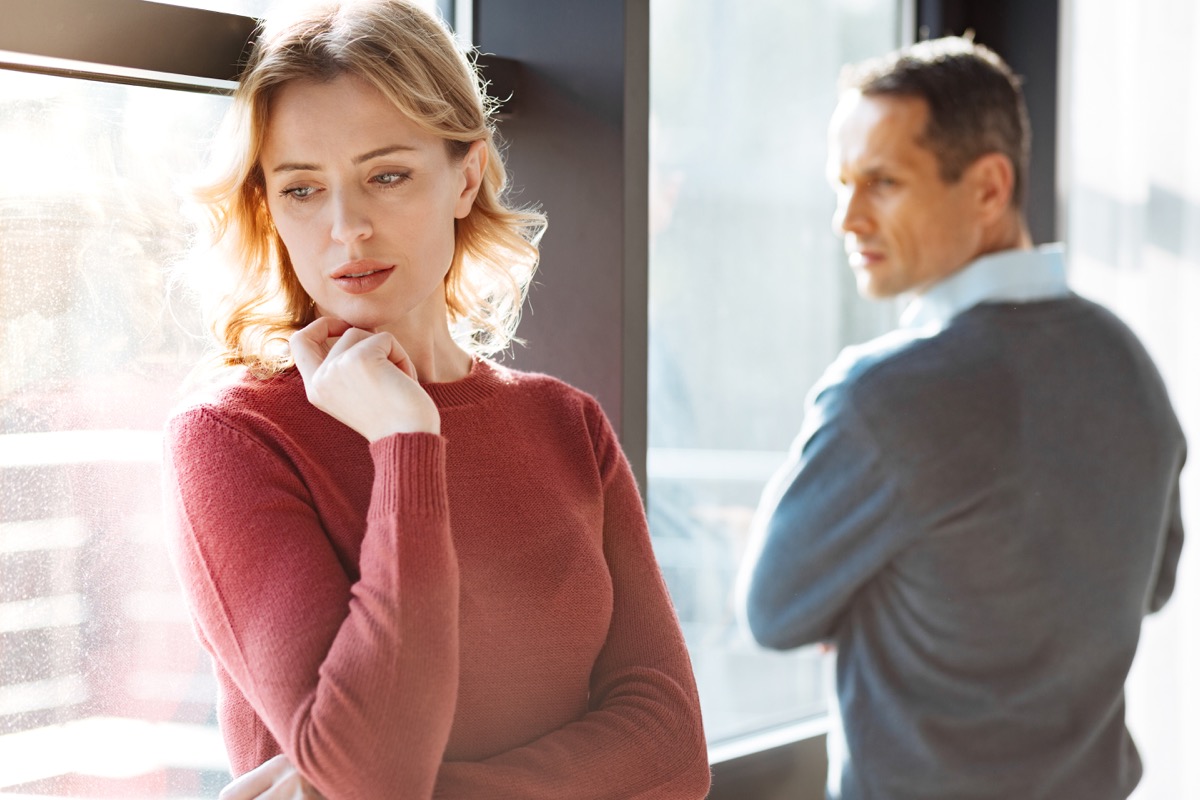 17 Reasons Dating in Your 40s Is So Challenging, According to Experts