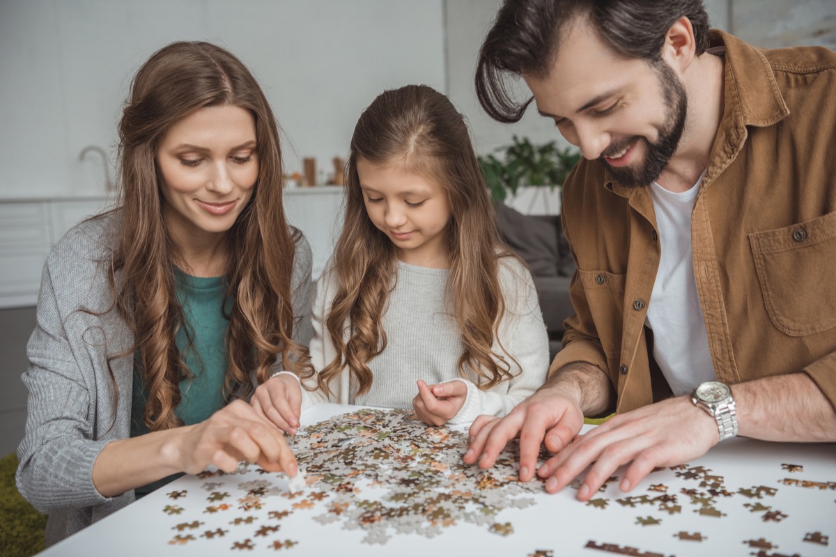 7 Clever Tricks for Solving Jigsaw Puzzles — Best Life
