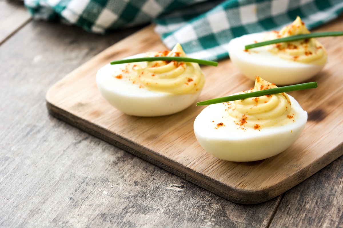 The 8 Best Foods to Bring to a Potluck — Best Life