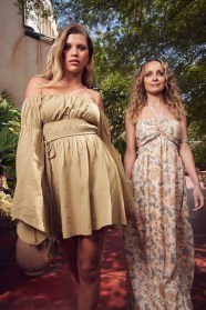 See Sisters Nicole Richie Sofia Richie Modeling Together Best Life
