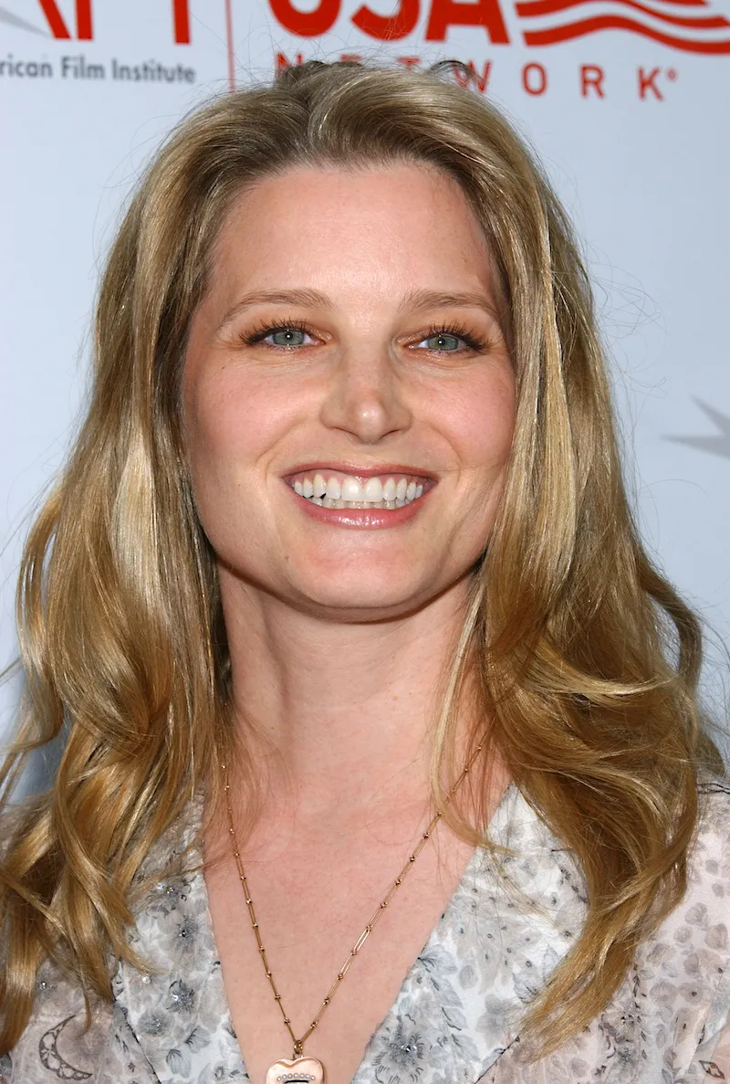 Where Is Bridget Fonda Now? She Left Hollywood Behind Decades Ago ...