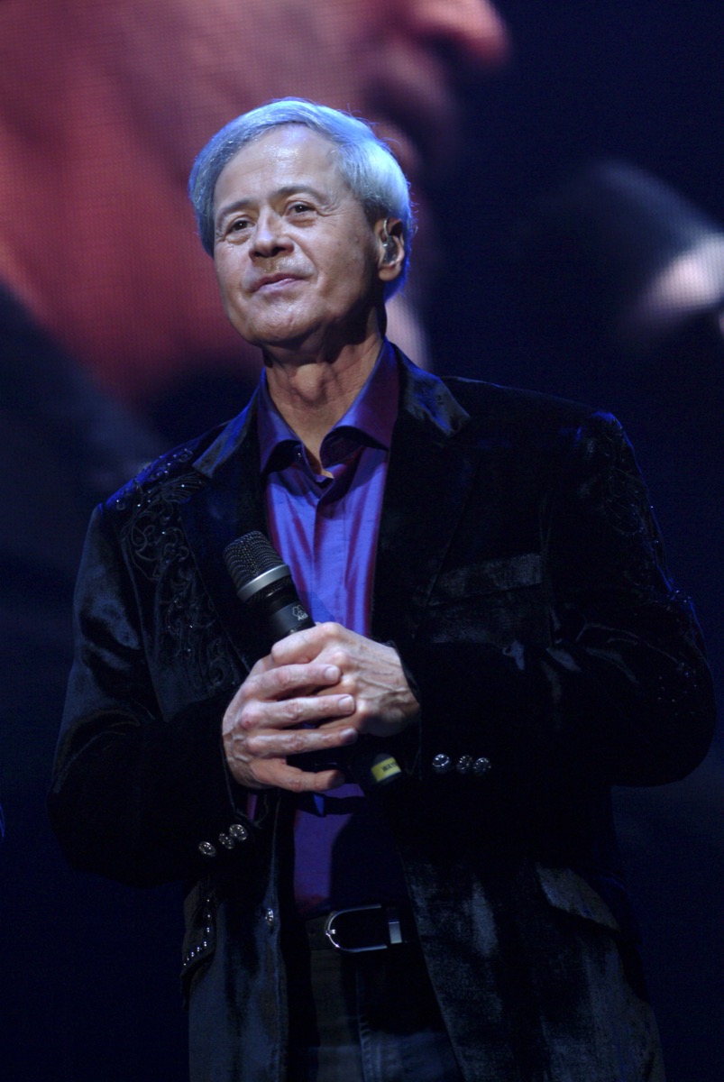 Wayne Osmond Says Head Pain Was His First Sign of Cancer — Best Life