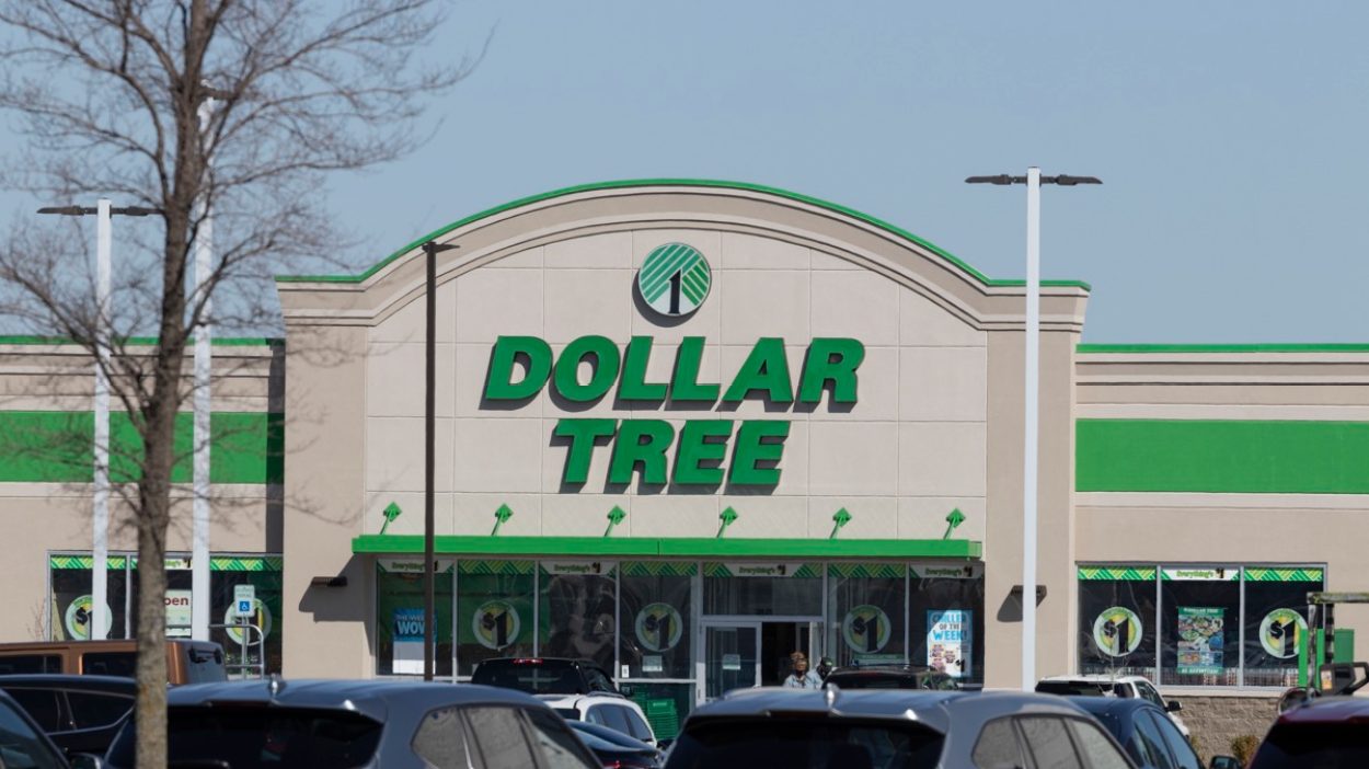 5 Secrets Dollar Tree Employees Want You to Know — Best Life