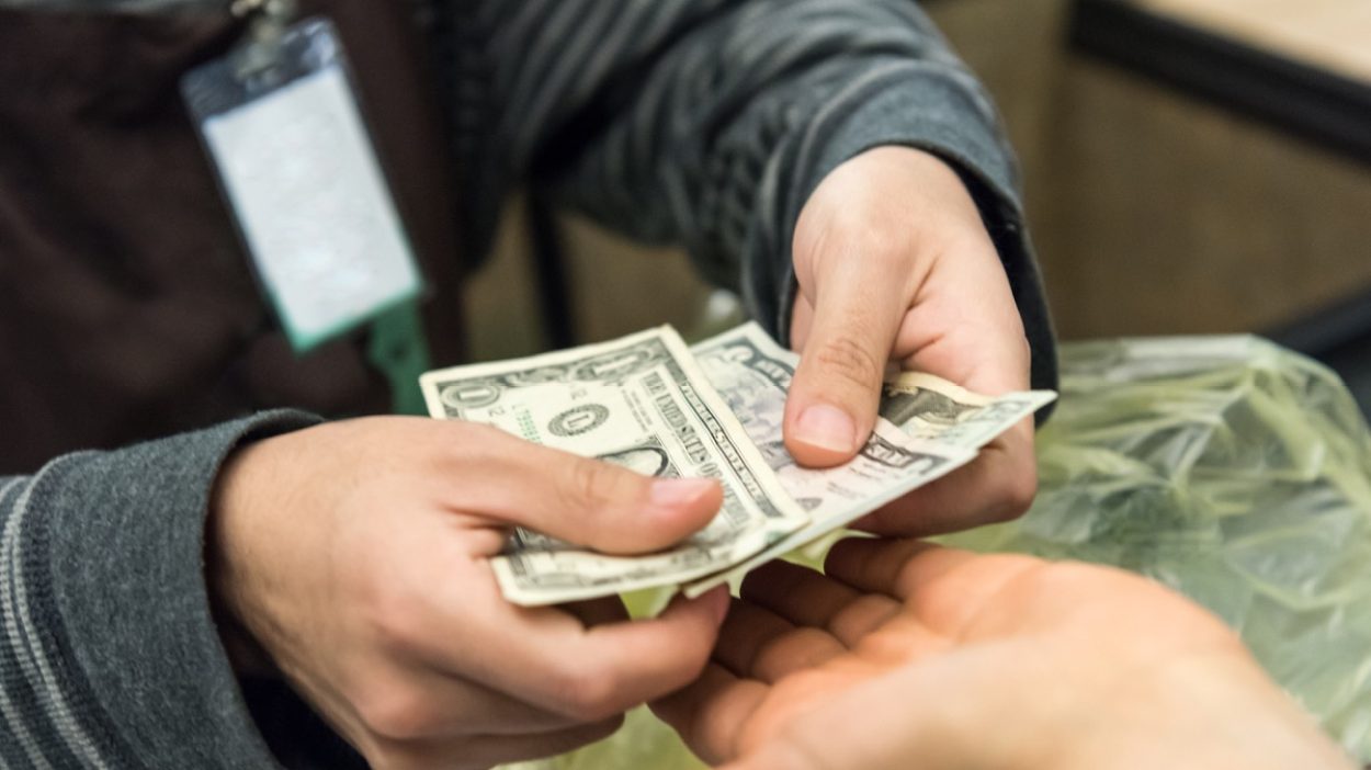 Don't Buy These Products at Dollar Tree or Dollar General, New Report ...
