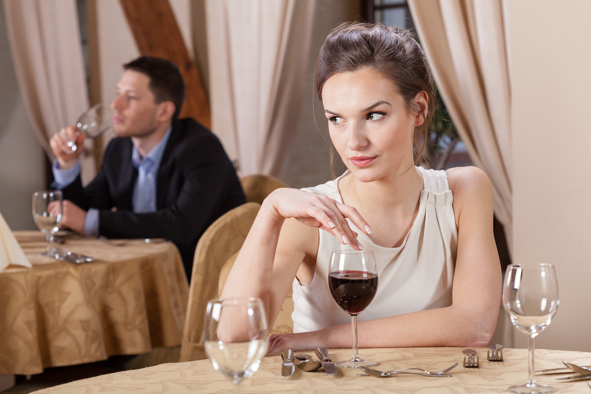 20 Best Dating App Opening Lines That Guarantee a Response — Best Life