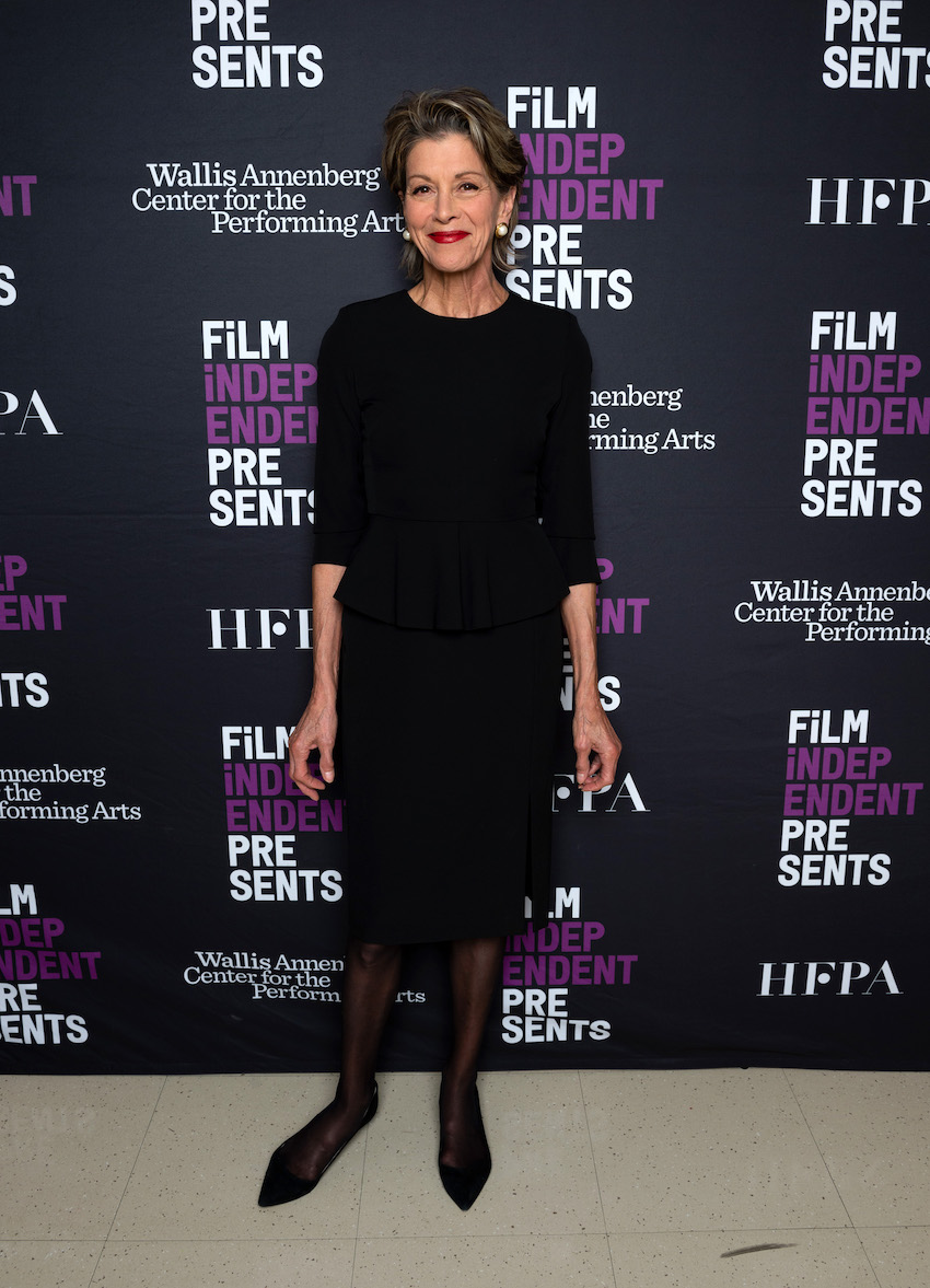 She Played Nina on "Just Shoot Me." See Wendie Malick Now at 71.