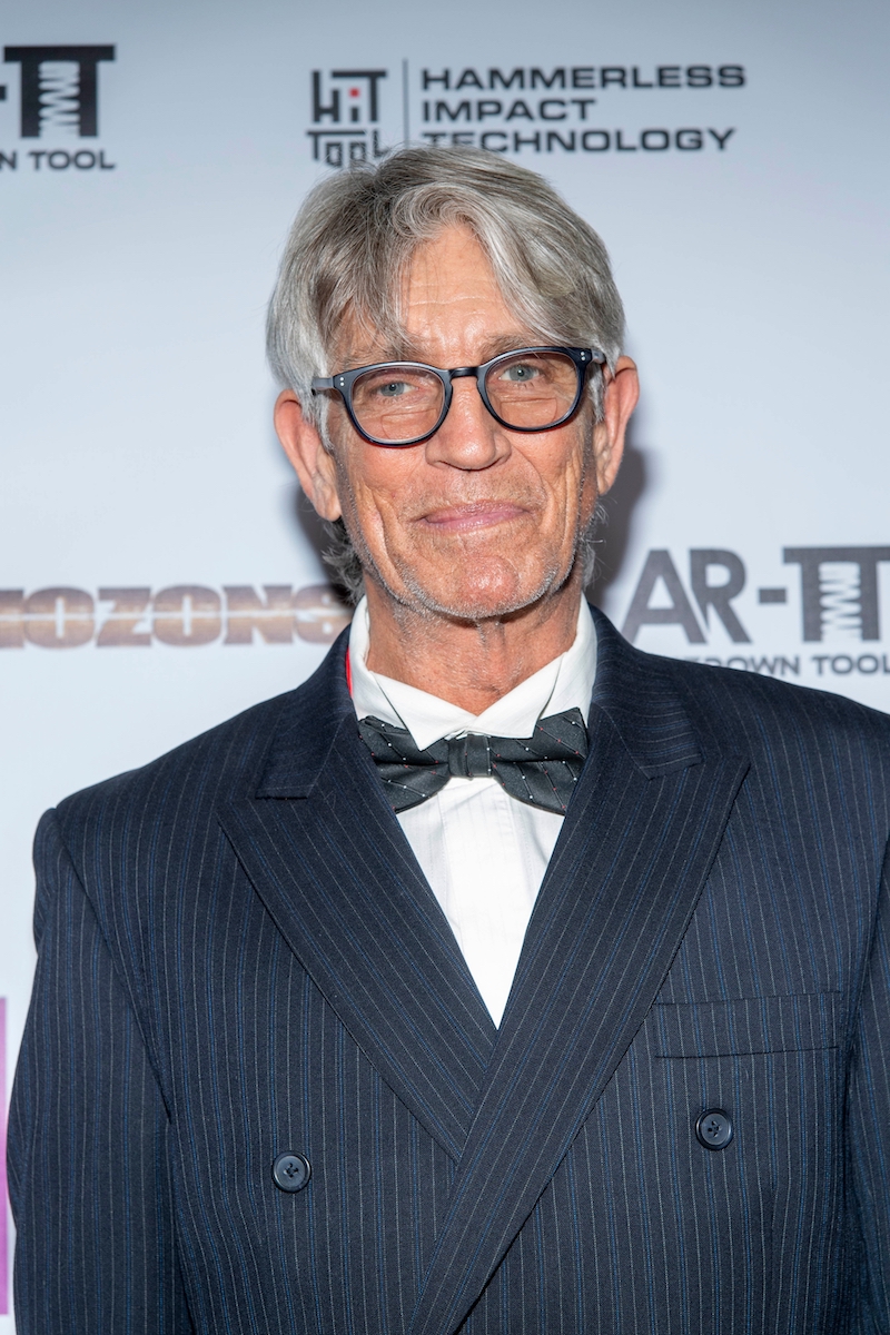 Eric Roberts on Rumored Feud With Julia: "I Just Stay Out of Her Hair"