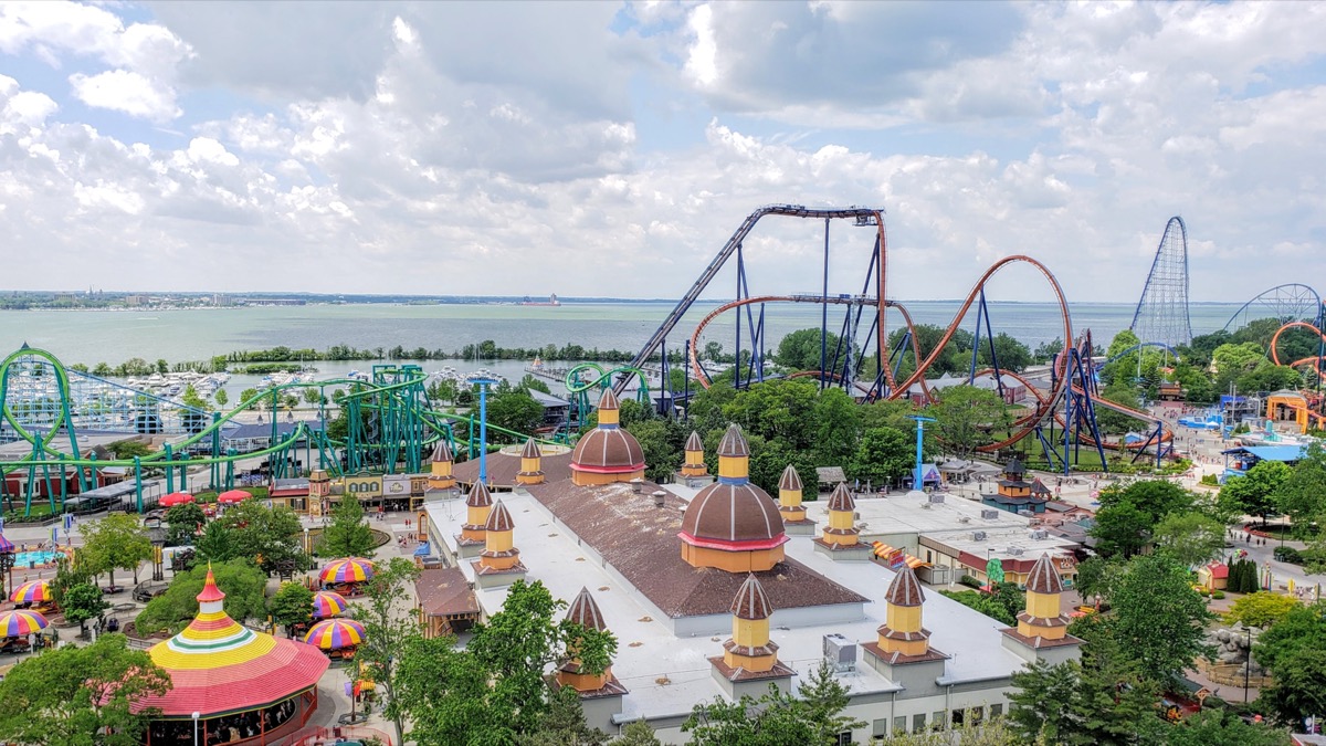 The 10 Best Amusement Parks in the U.S. for Thrill-Seekers — Best Life