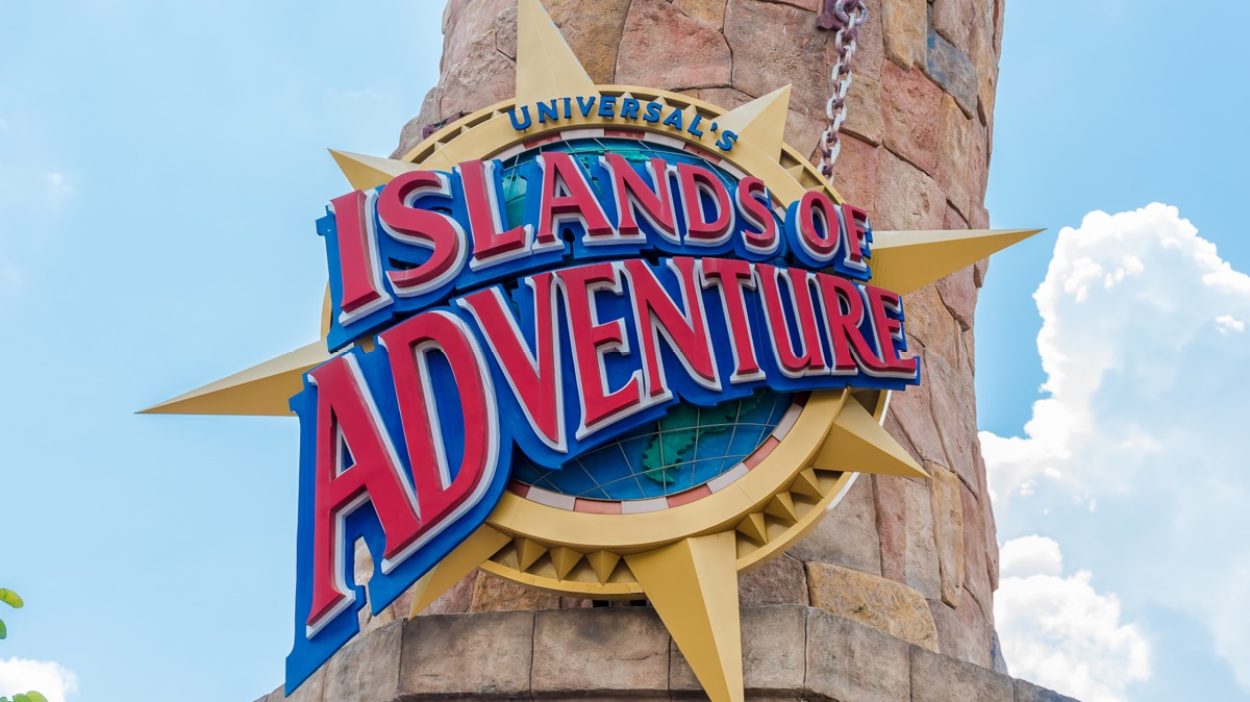 The 10 Best Amusement Parks in the U.S. for Thrill-Seekers — Best Life