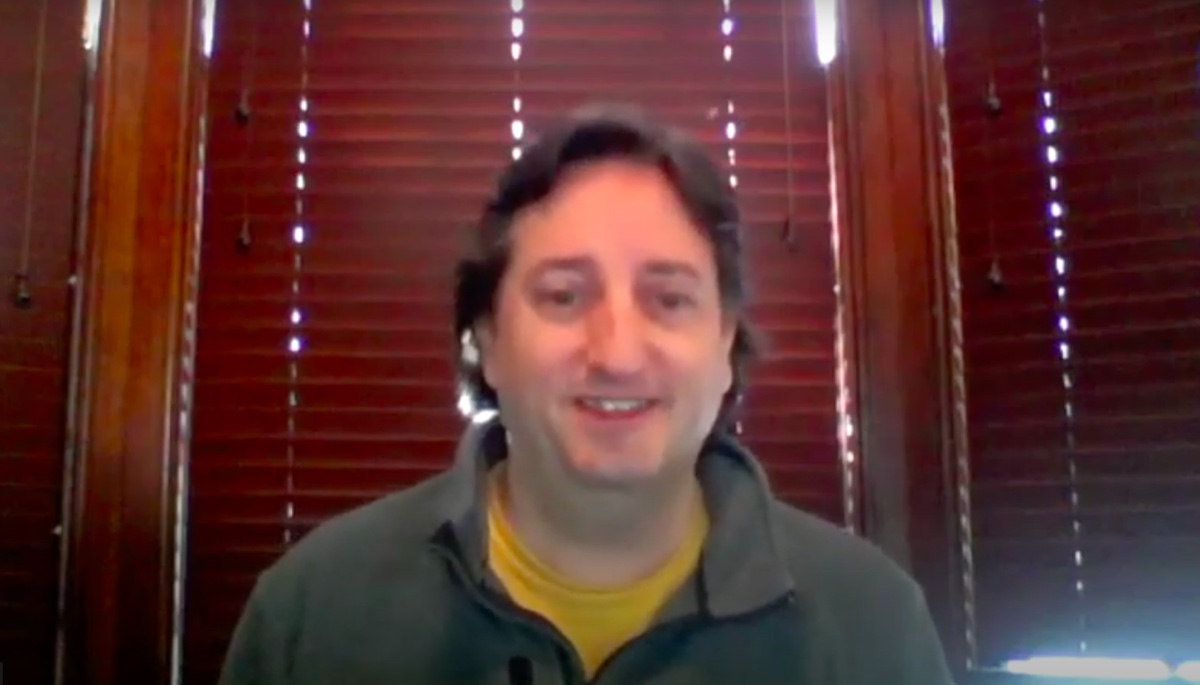 See Jack and Maggie From "Hook" Now at 44 and 37 — Best Life