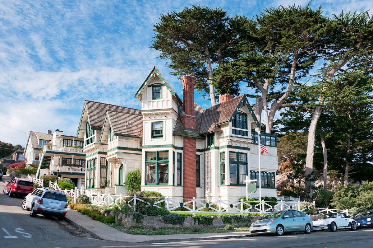 20 U.S. Cities With the Most Beautiful Old Houses — Best Life