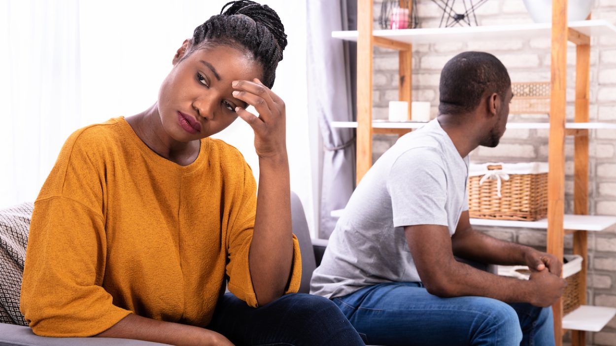 5 Body Language Signs That Mean Your Partner Wants to Break Up — Best Life