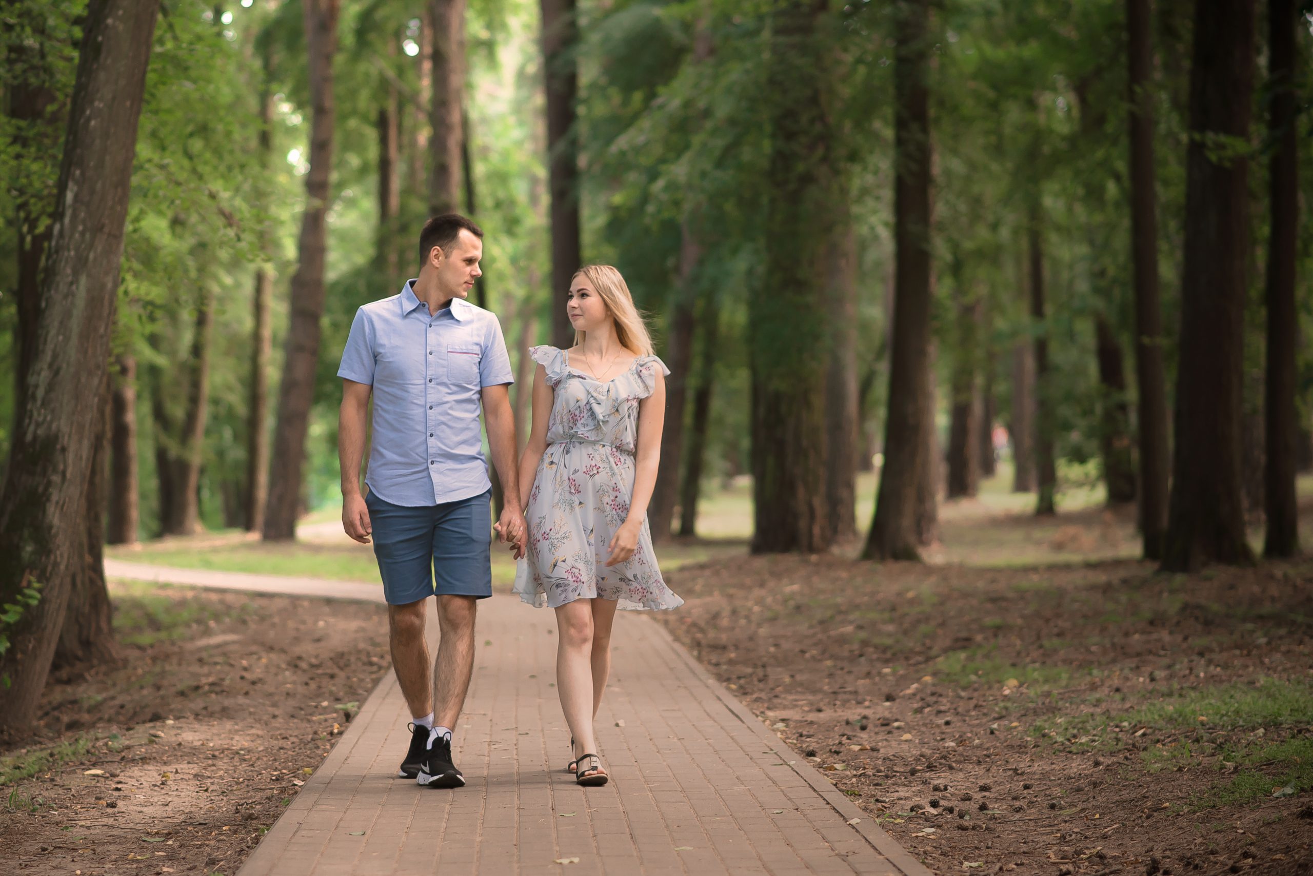 First Date Ideas: 47 Ideas to Help You Break The Ice