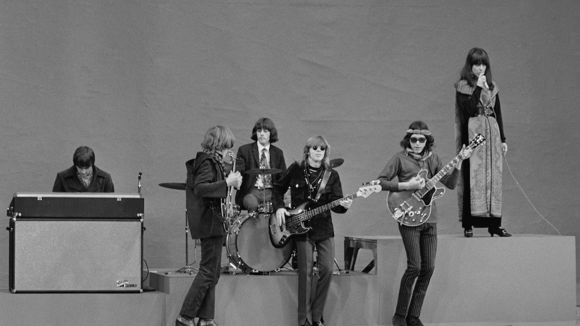 See the Last Surviving Members of Jefferson Airplane Now